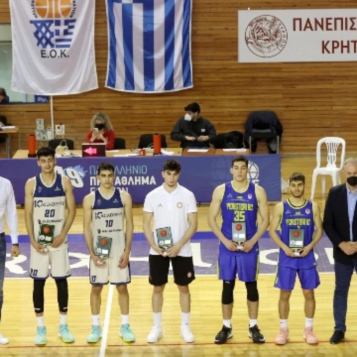 Λευτέρης Λιοτόπουλος: Ο παίδας που έκλεψε την παράσταση στο Πανελλήνιο ...